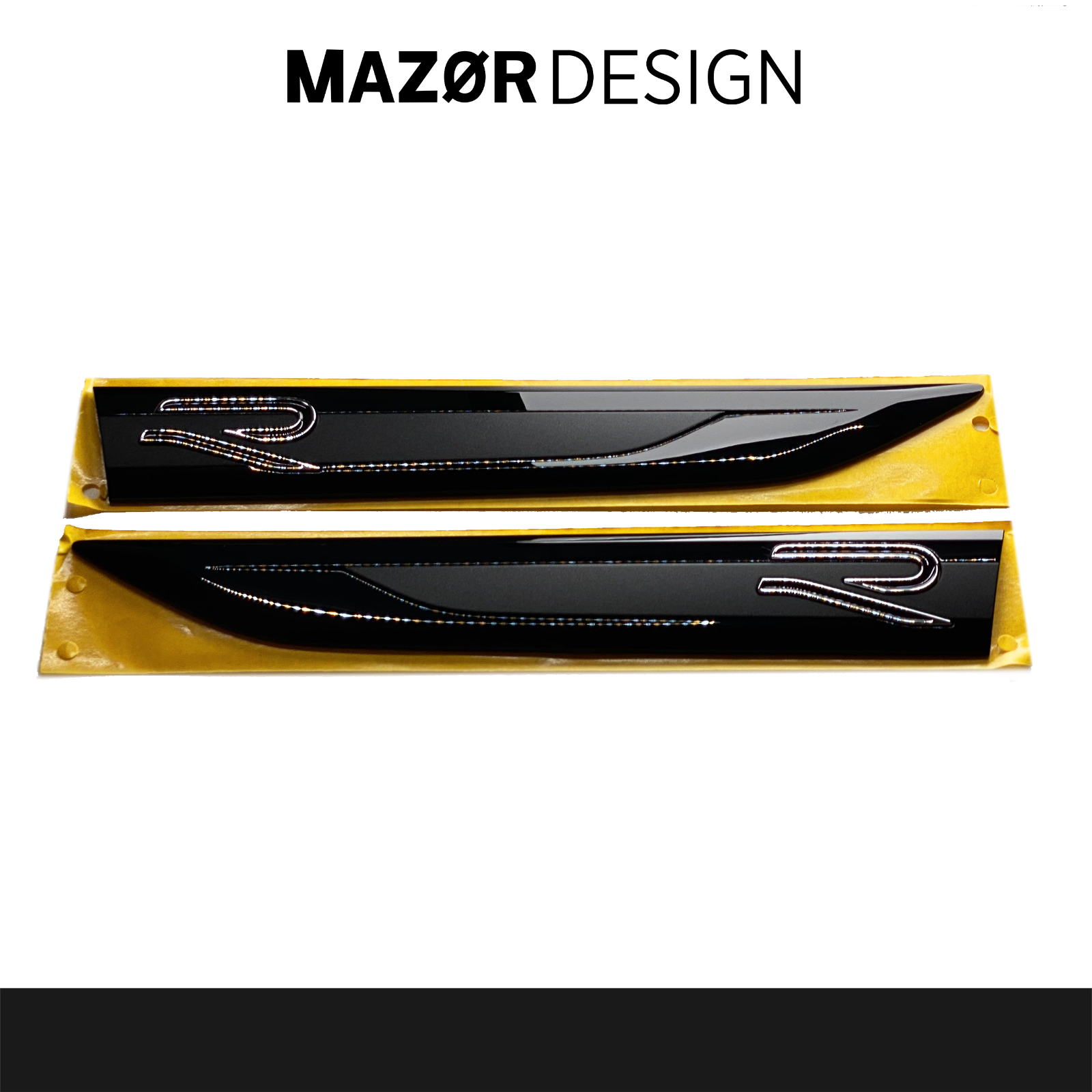 VW Golf 8 - R-Line Embleme Seite Kotflügel Plakette Schwarz Glänzend